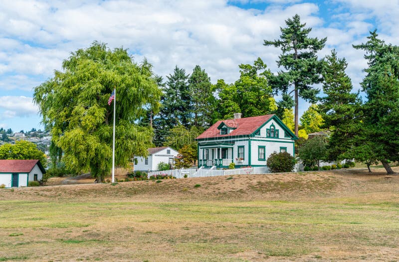 Buildings at Lighthouse Park Stock Image - Image of trees, grass: 290263347