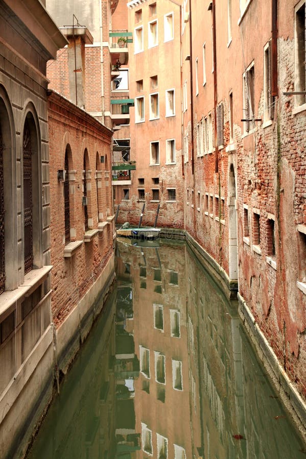 Buildings Reflected in a Side Canal, Venice Italy Stock Image - Image ...