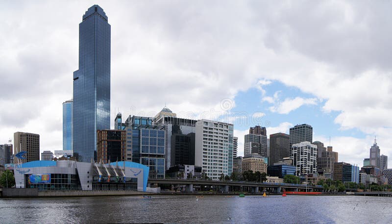 Buildings on the Yarra River in Melbourne, Australia Editorial Stock ...