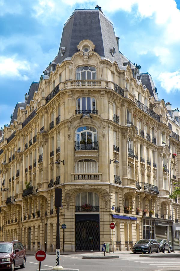 Builiding in Paris, France stock photo. Image of house - 164262316