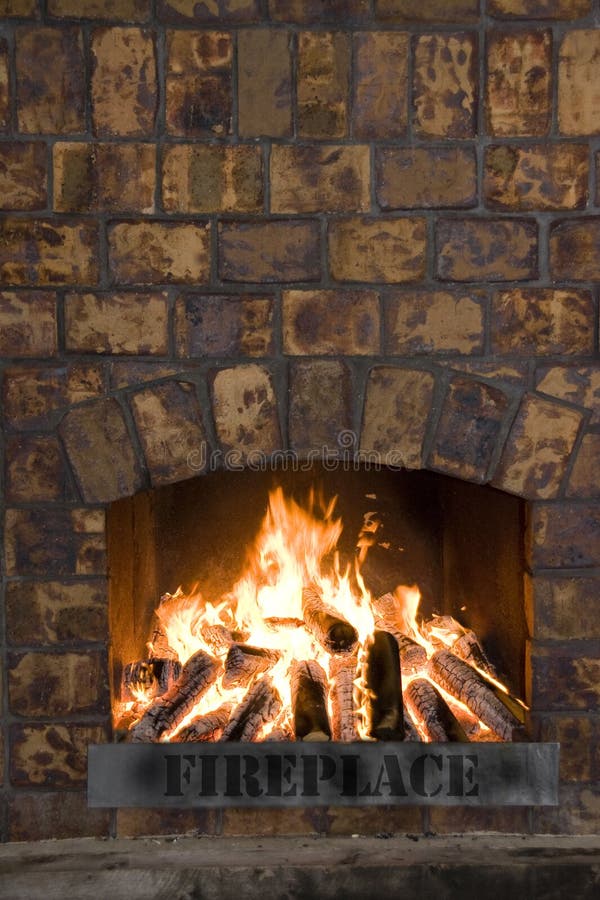 Buiten Open haard stock foto. Image of brand, baksteen - 7289140