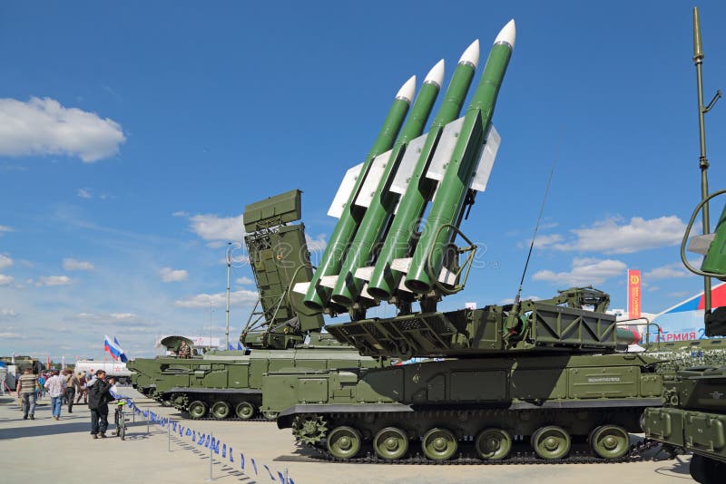 Buk-M Raketenwerfer redaktionelles stockfotografie. Bild von ...