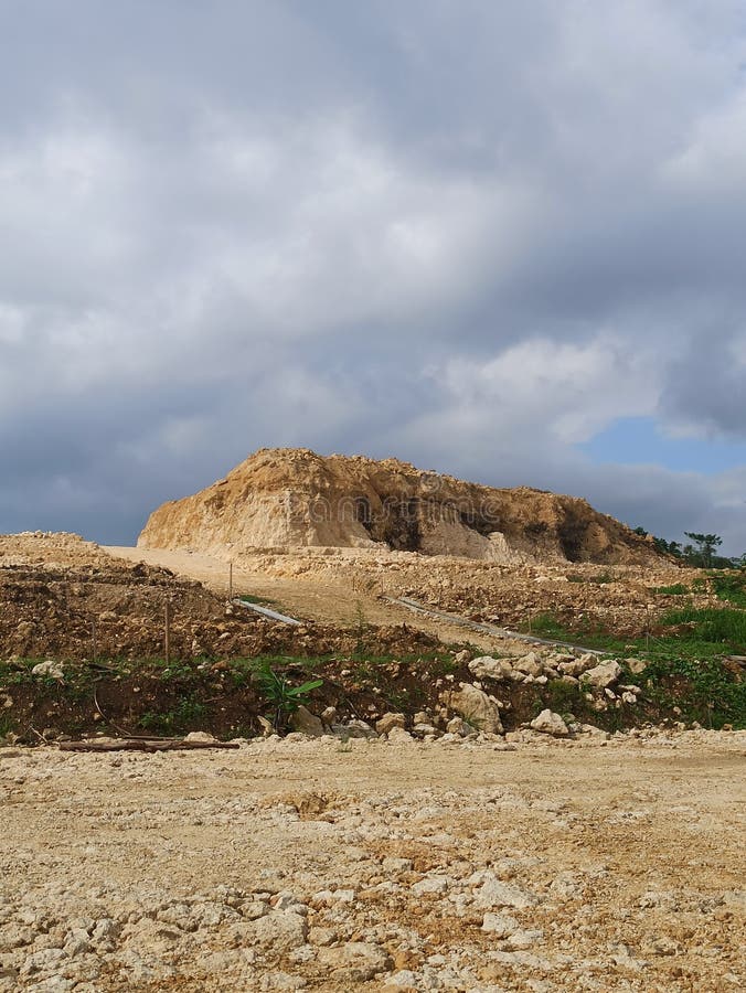 Bukit batu kapur stock photo. Image of batu, formation - 228312784