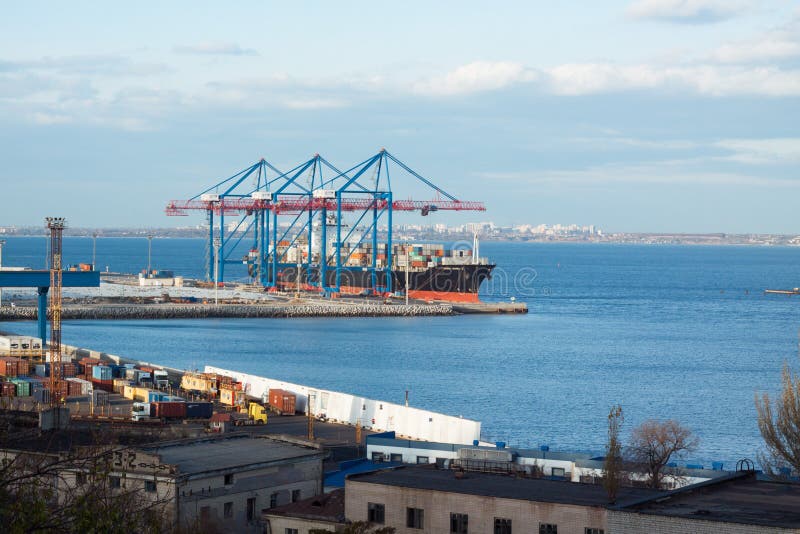 Bulck Ship Loading in Big Cargo Terminal Stock Photo - Image of ocean ...