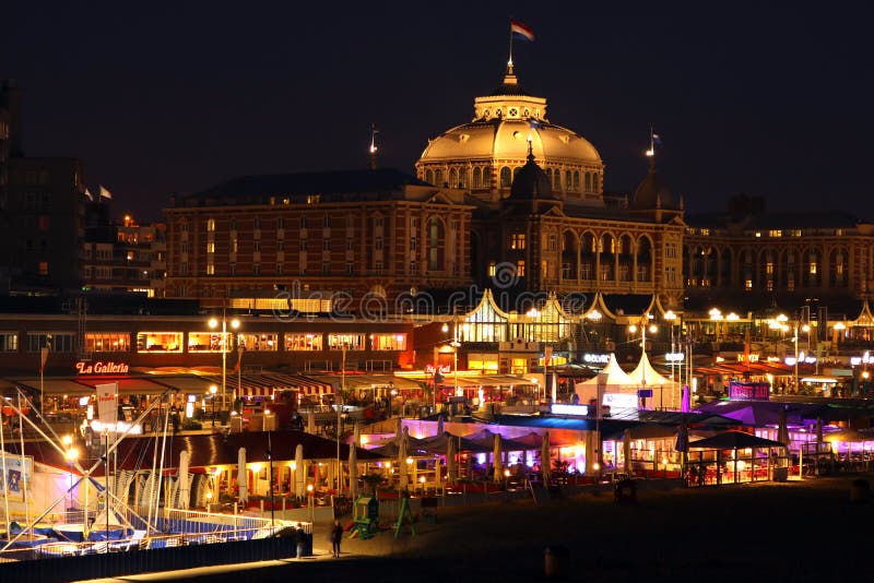 Bulevar fotografía editorial. Imagen de embarcadero - 100637897