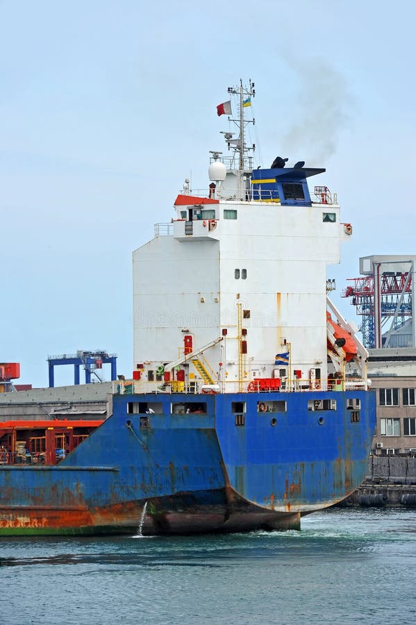 Bulk cargo ship stock photo. Image of logistic, bulker - 40333314