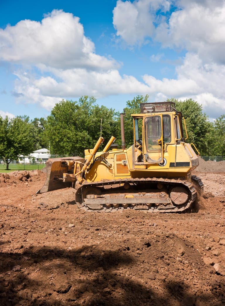 Bull Dozer Digging Stock Photos - Free & Royalty-Free Stock Photos from ...