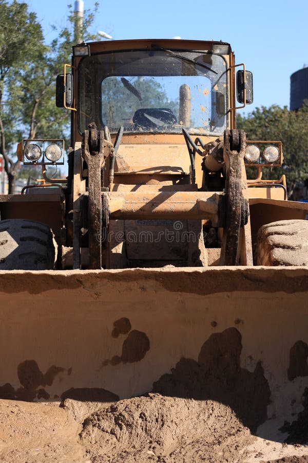 Bulldozer stock image. Image of machinery, machine, power - 21839971