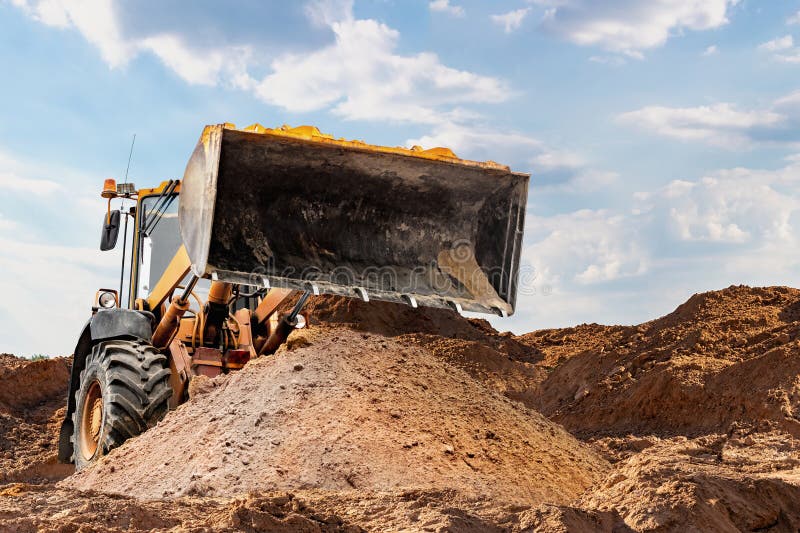 5,415 Bulldozer Moving Earth Construction Site Stock Photos - Free ...