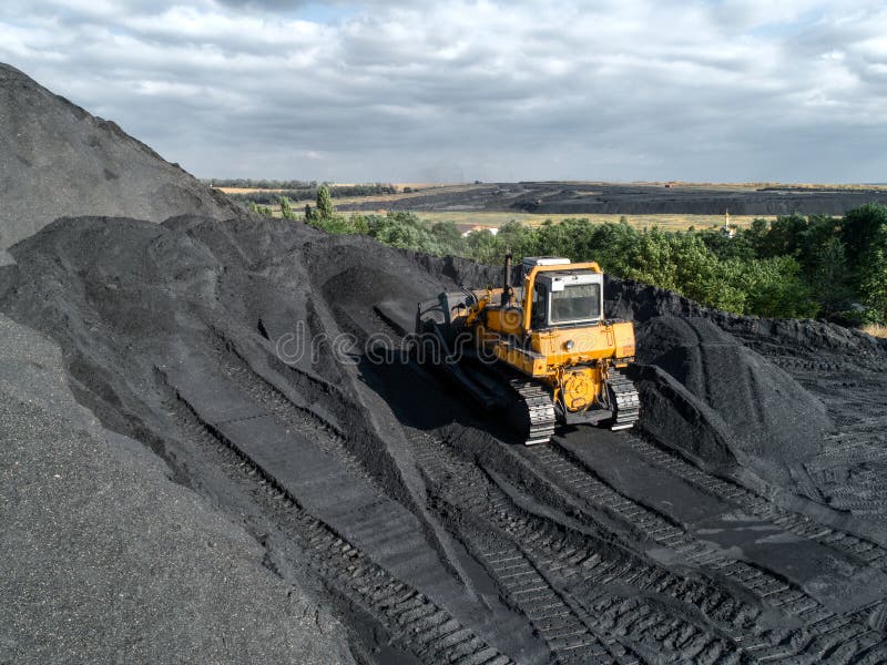 639 Bulldozer Pushing Stock Photos - Free & Royalty-Free Stock Photos ...