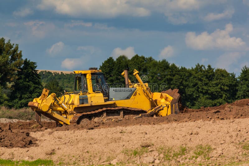 Bulldozer stock photo. Image of equipment, technology - 33533566