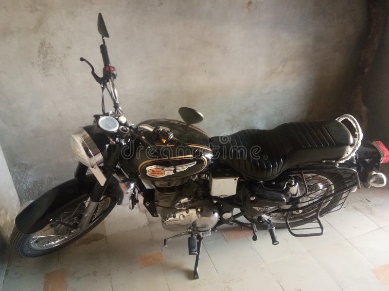 BULLET 350 editorial stock photo. Image of bullet, king - 153815958