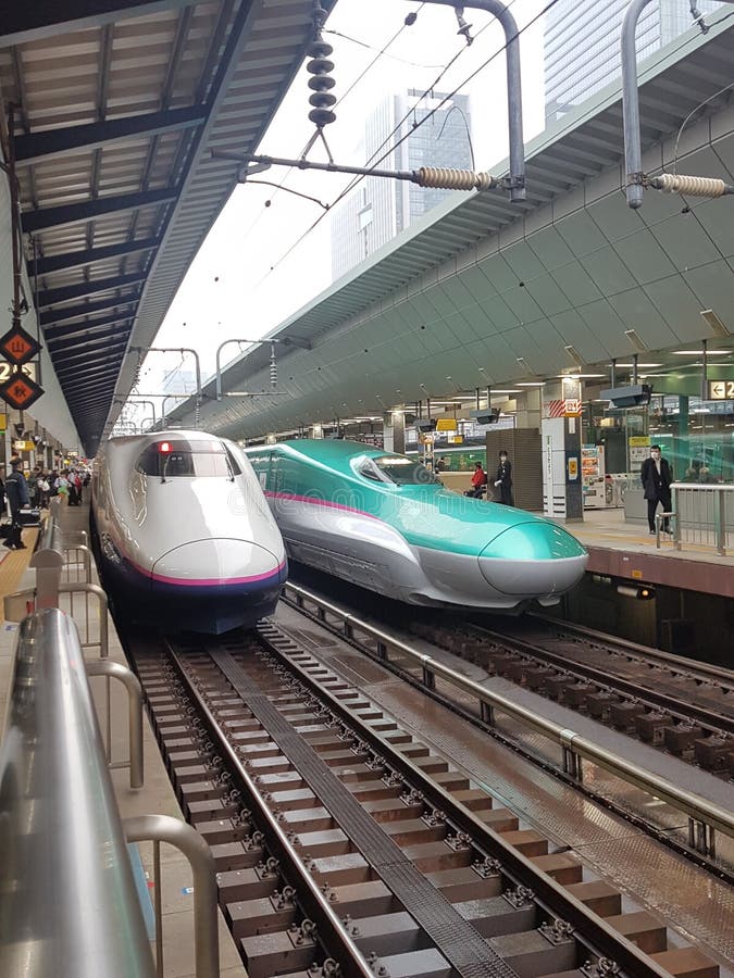 Bullet train editorial image. Image of bridge, architecture - 203795395