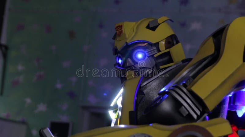 The Bumblebee Transformers Thumbs Up Stock Footage - Video of movie ...