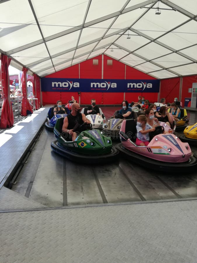 Bumper Car Racing in Amusement Park Editorial Photography - Image of ...
