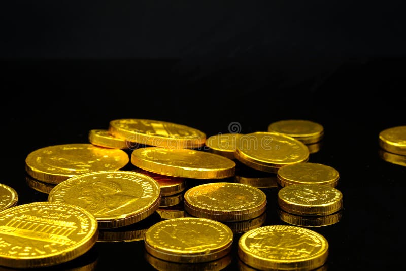 Bunch of gold chains stock photo. Image of accessory, bunch - 8386086