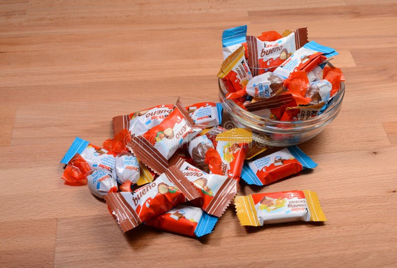 Kinder mini chocolates editorial image. Image of sweets - 30129225