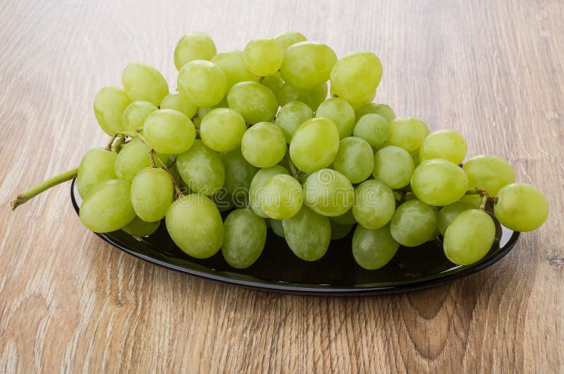 Bunch of White Grapes in Oval Dish on Table Stock Image - Image of ...