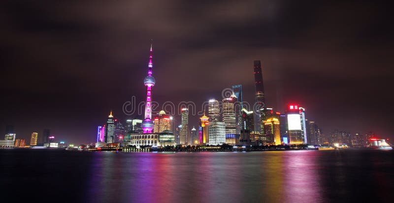 The Bund in Shanghai editorial photo. Image of dramatic - 53455511