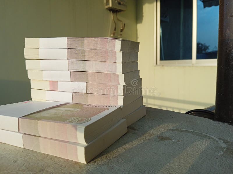 Pakistani Currency New Note 10 Rupees Bundle. New Copy of Rs Stock ...