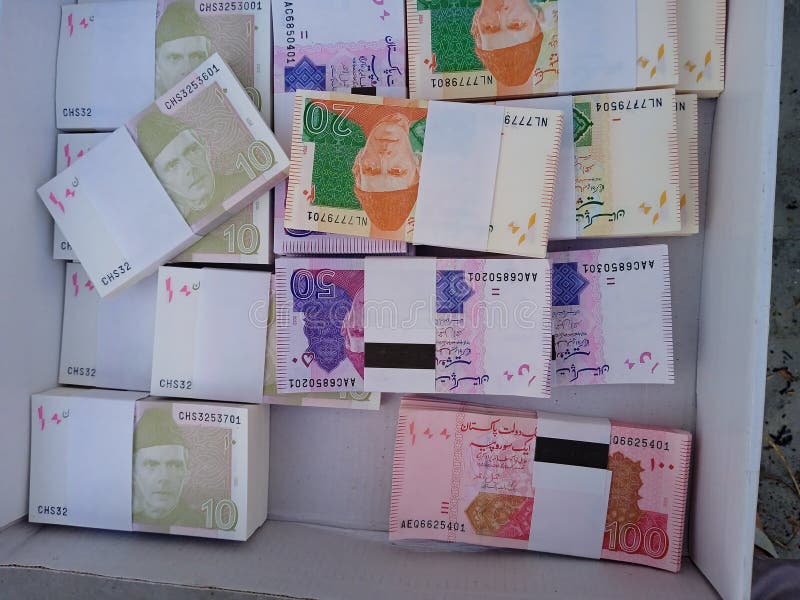 Pakistani Currency New Note 10 Rupees Bundle. New Copy of Rs Stock ...