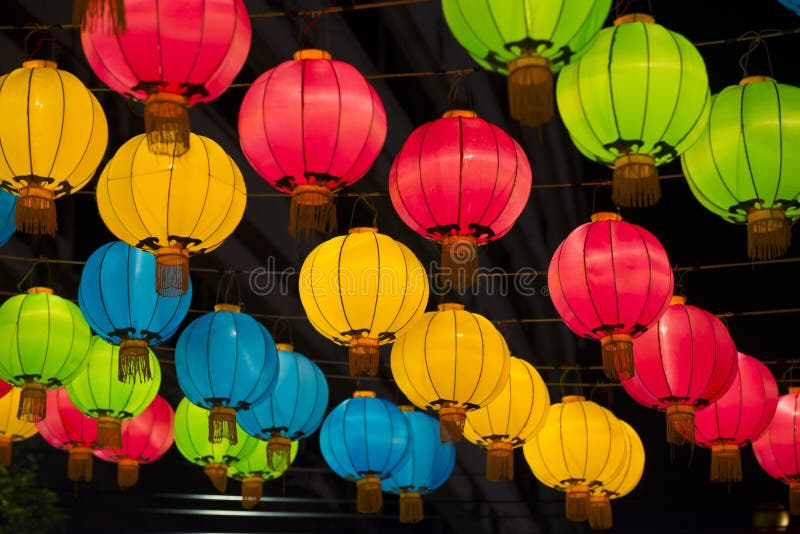 Laternen Des Chinesischen Neujahrsfests Stockbild - Bild von kultur ...