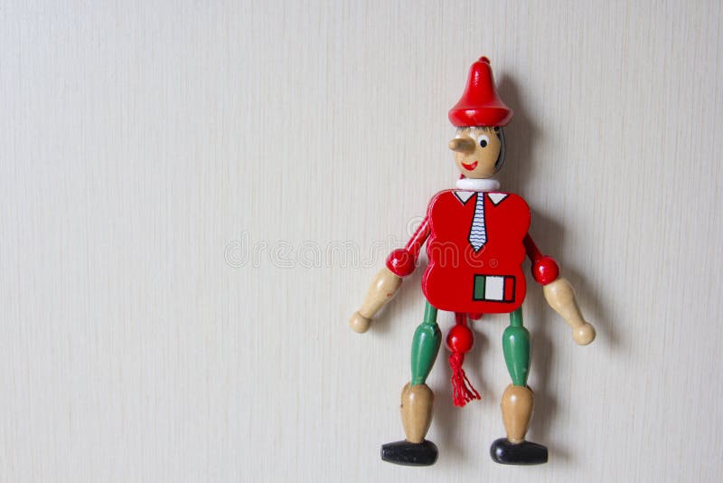 Burattino di Pinocchio immagine stock. Immagine di puppet - 92601455