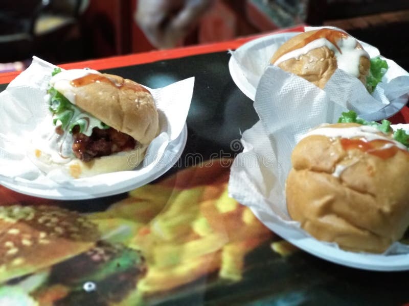 Burgers editorial stock photo. Image of portrait, meonise - 108981938