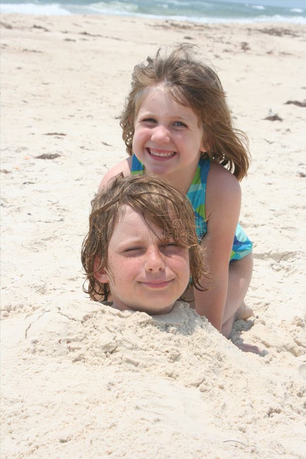 81+ Sand buried Free Stock Photos - StockFreeImages