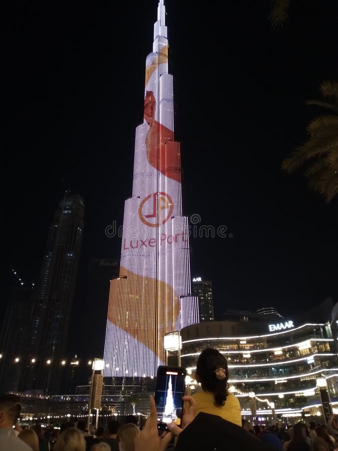 Burj Khalifa Lux Dubai Night Editorial Image - Image of night, dubai ...