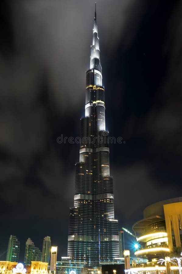 Burj khalifa by night editorial image. Image of building - 51397480