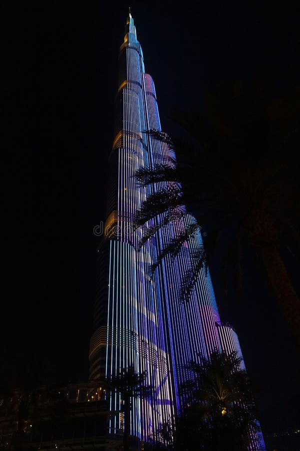 Burj Khalifa Tower imagen de archivo editorial. Imagen de brillante ...