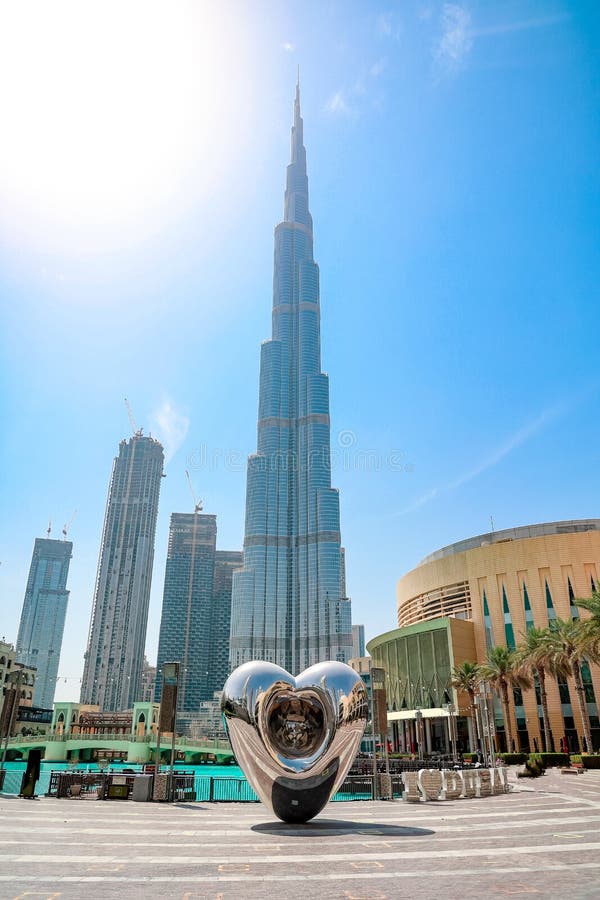 Burj Khalifa Tower in Dubai Editorial Stock Image - Image of scenic ...