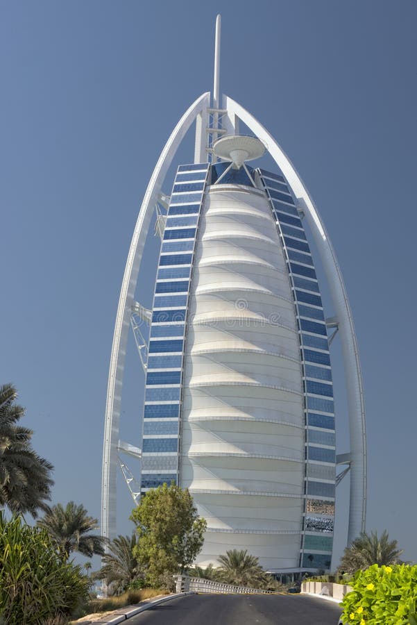 Burji al arab editorial photo. Image of burj, famous - 48272391