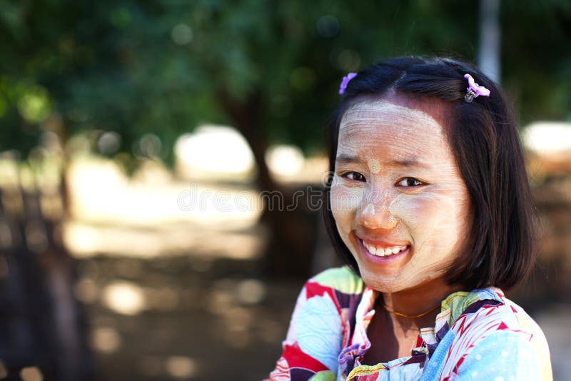 Burmese Girl Smiling with Chalk Painted Face Editorial Stock Photo ...