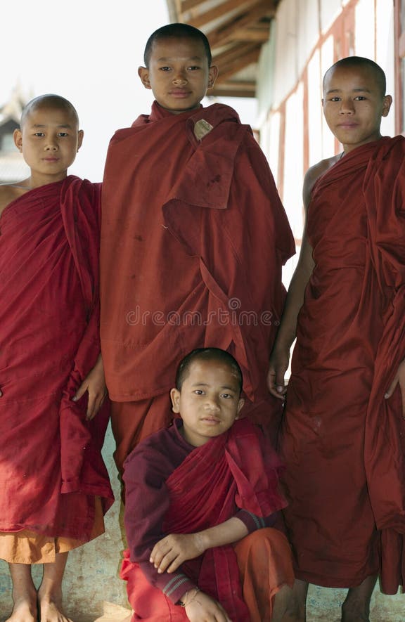 Burmese Novice Buddhist Monks Editorial Stock Photo - Image of shan ...
