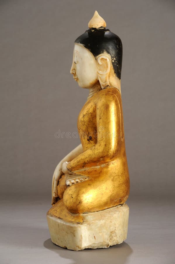 Burmese statue of Buddha stock photo. Image of isolate - 44701740