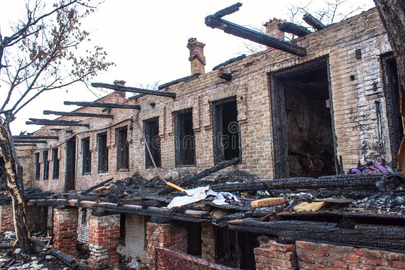 The burned-down house stock photo. Image of bark, flame - 28111410