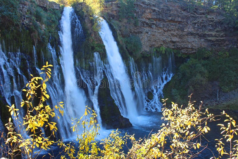 Burney Falls CA 06132 stock image. Image of nature, states - 173297187