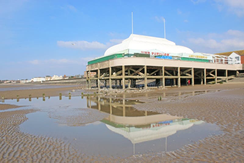 Burnham-on-Sea Town, Somerset Editorial Image - Image of esplanade ...