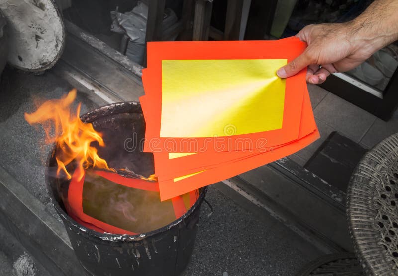 Burning of Chinese Offering Paper Stock Image - Image of send, silver ...