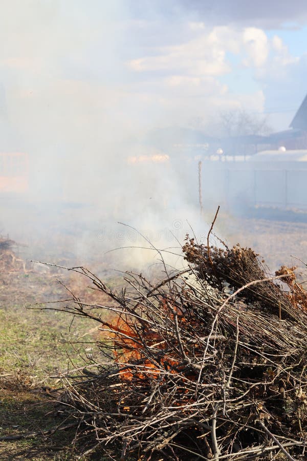 Burning a Fire in Suburban Areas is Dangerous, Spring Cleaning of the ...