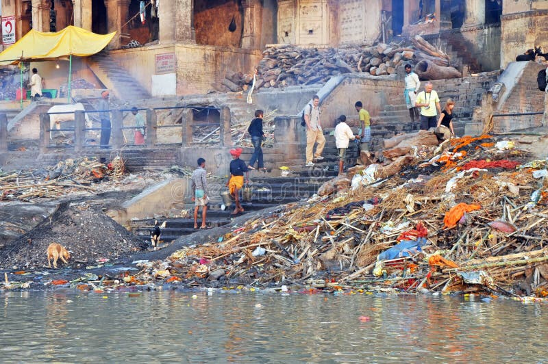 Burning Ghat in Varanasi, India Editorial Stock Image - Image of life ...