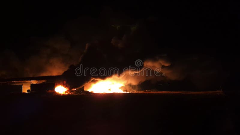 Burning Industrial Building. Big Blaze and Smoke at Night Stock Footage ...