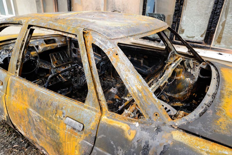 Burnt Red Car after Fire Accident Stock Photo - Image of scrap, iron ...