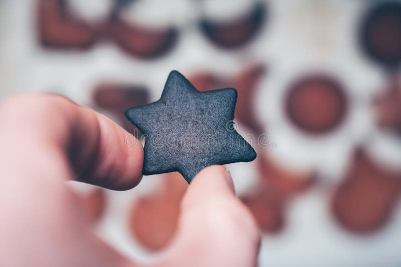 Burnt gingerbread cookie stock image. Image of cookie - 132021627
