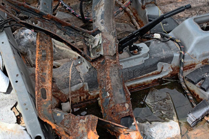 Burnt out rusty car stock photo. Image of metal, burn - 96765570