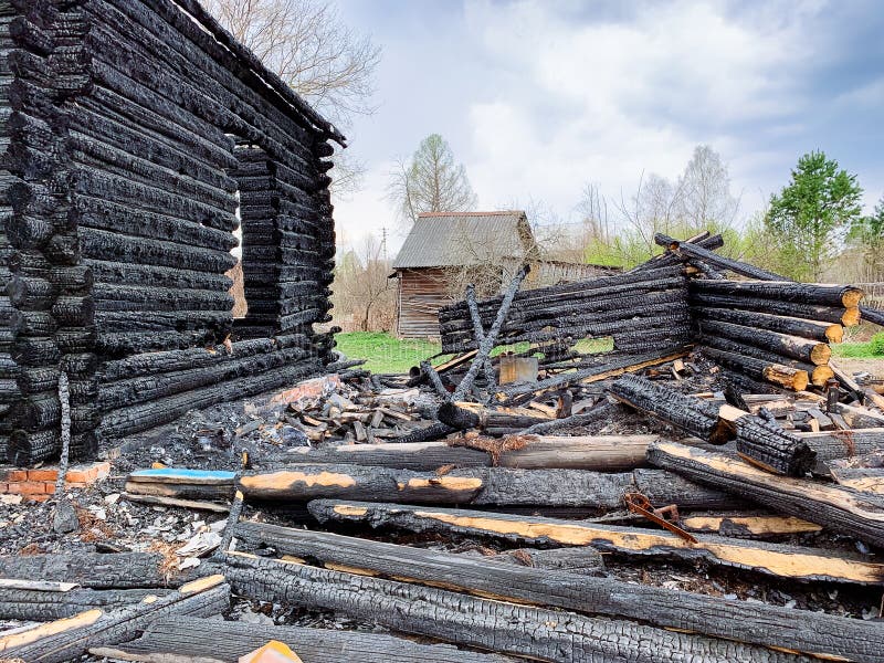 Burnt wooden house stock image. Image of exterior, danger - 147497235