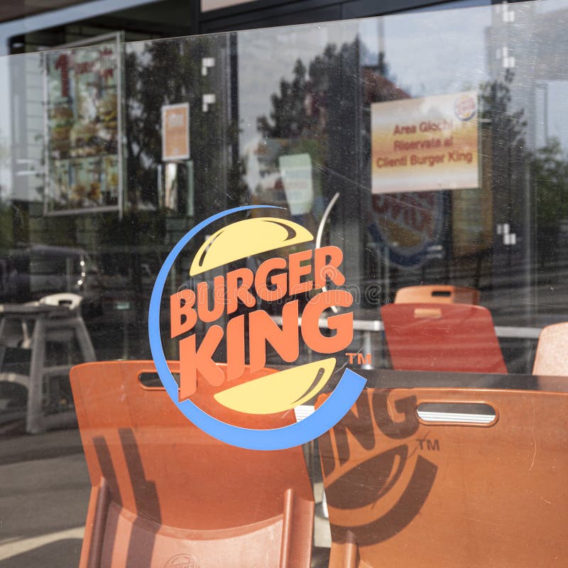 Burger king sign editorial photography. Image of shop - 227508062