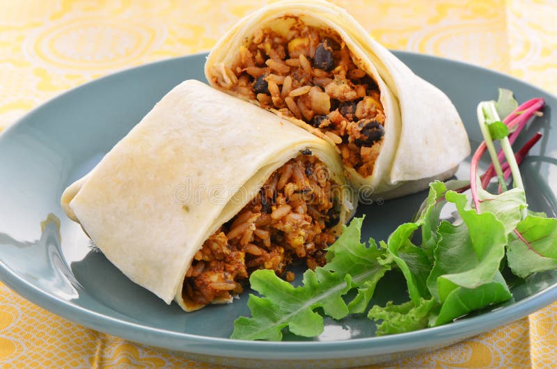 Burrito De Poulet Et De Haricot Noir Image stock - Image du poulet ...